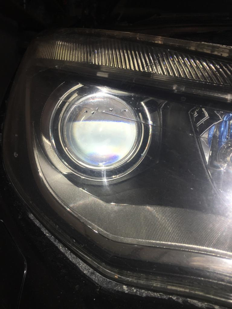 Чистка линз AFL astra j + d1s Philips WhiteVision Gen2 — Opel Astra J ...