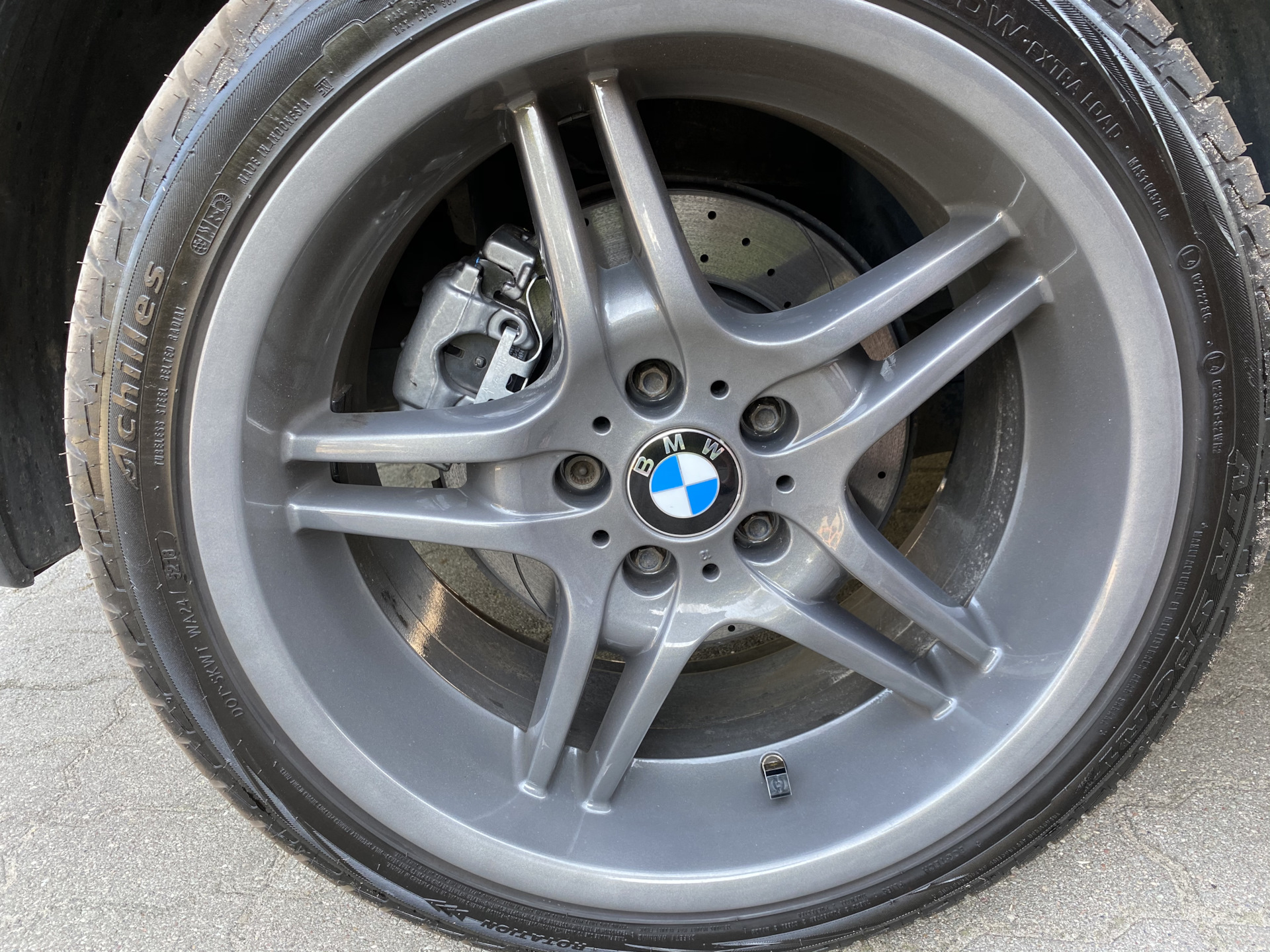 Замена тормозов — BMW X3 (E83), 3 л, 2004 года | визит на сервис | DRIVE2