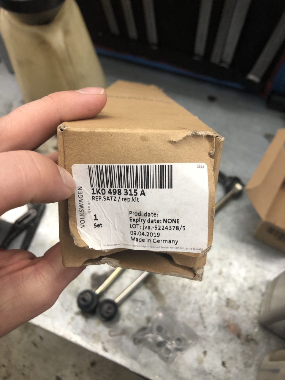 замена передних стоек стабилизаторов)) — Skoda Octavia A5 Mk2, 1,8 л ...