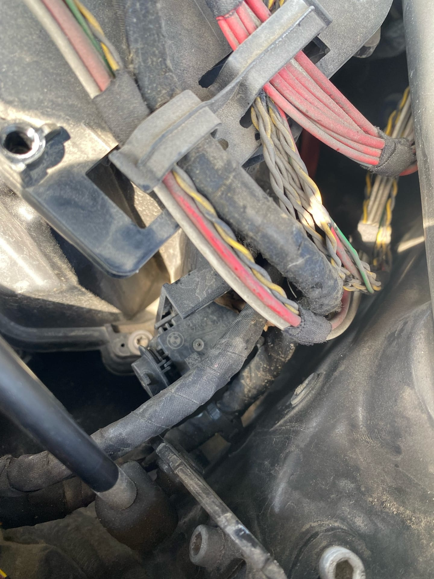 Замена датчика AUC — BMW 5 series (F10), 2 л, 2016 года | своими руками ...