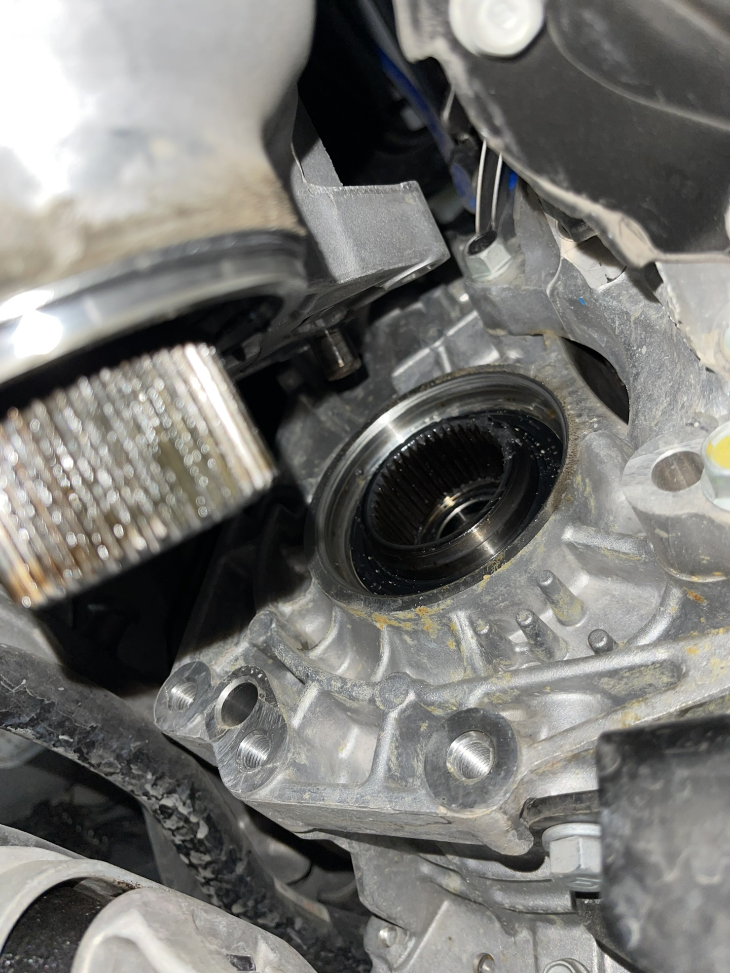 Профилактика шлицов — Hyundai Santa Fe (4G), 2,5 л, 2022 года | визит ...