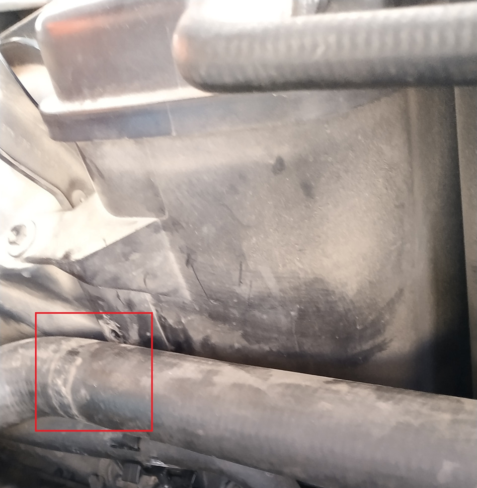 Замена салонных фильтров и восстановление резьбы крепления подкапотных ...