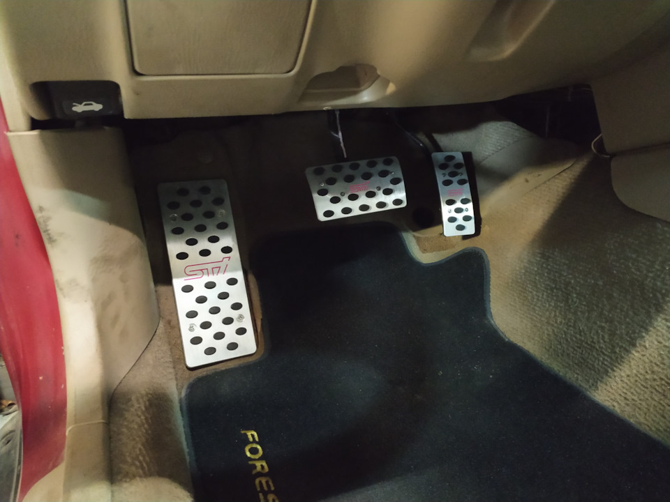 Устранение люфта опоры амортизатора на рено — Renault Duster (1G), 2 л ...