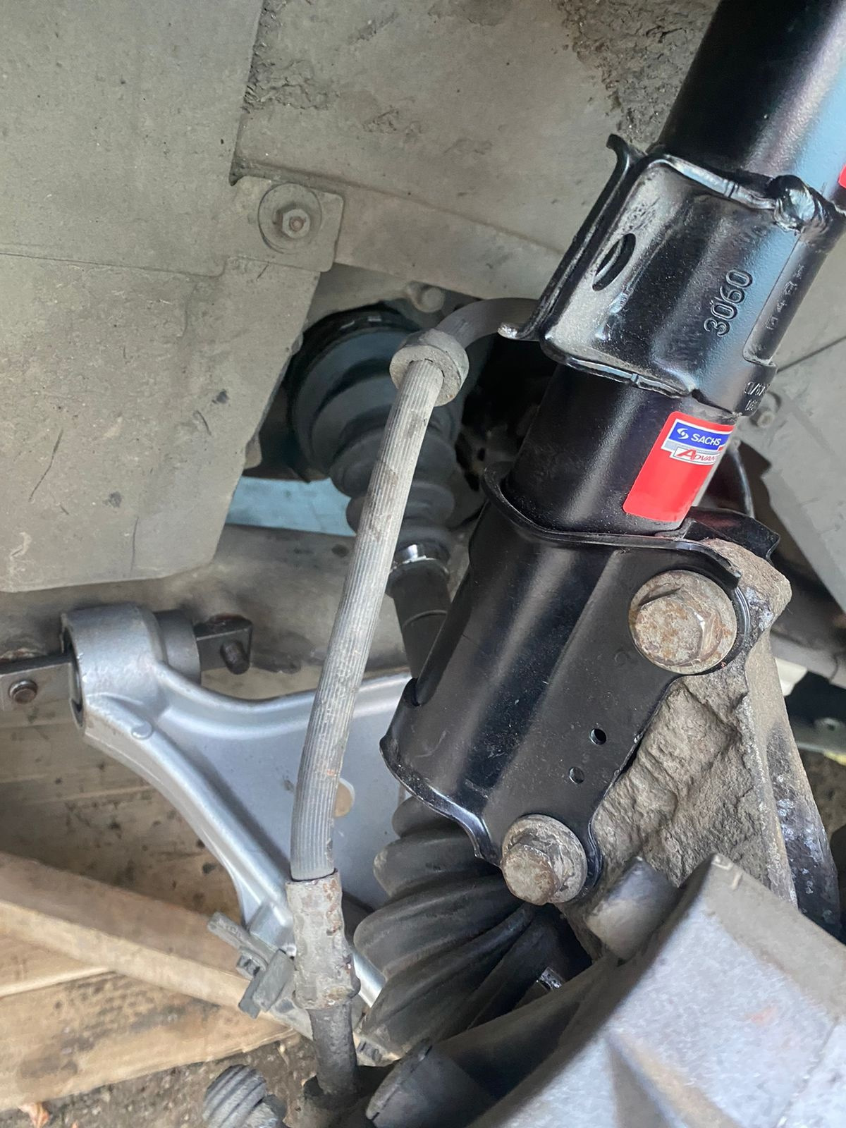 Большое ТО передней подвески — Volvo S80 (1G), 2,5 л, 2005 года ...