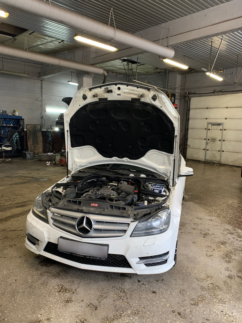 Замена свечей зажигания — Mercedes-Benz C-Class (W204), 1,6 л, 2013 ...