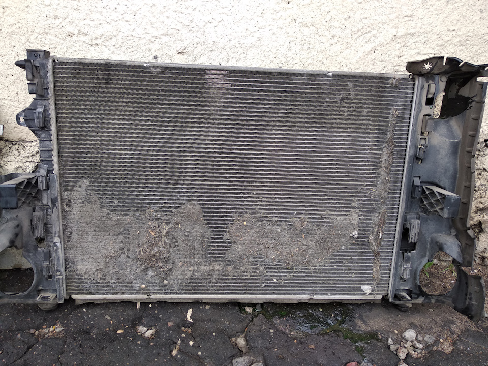 Работы перед отпуском. Мойка радиаторов, ЕГР, тормозуха, сальник ...