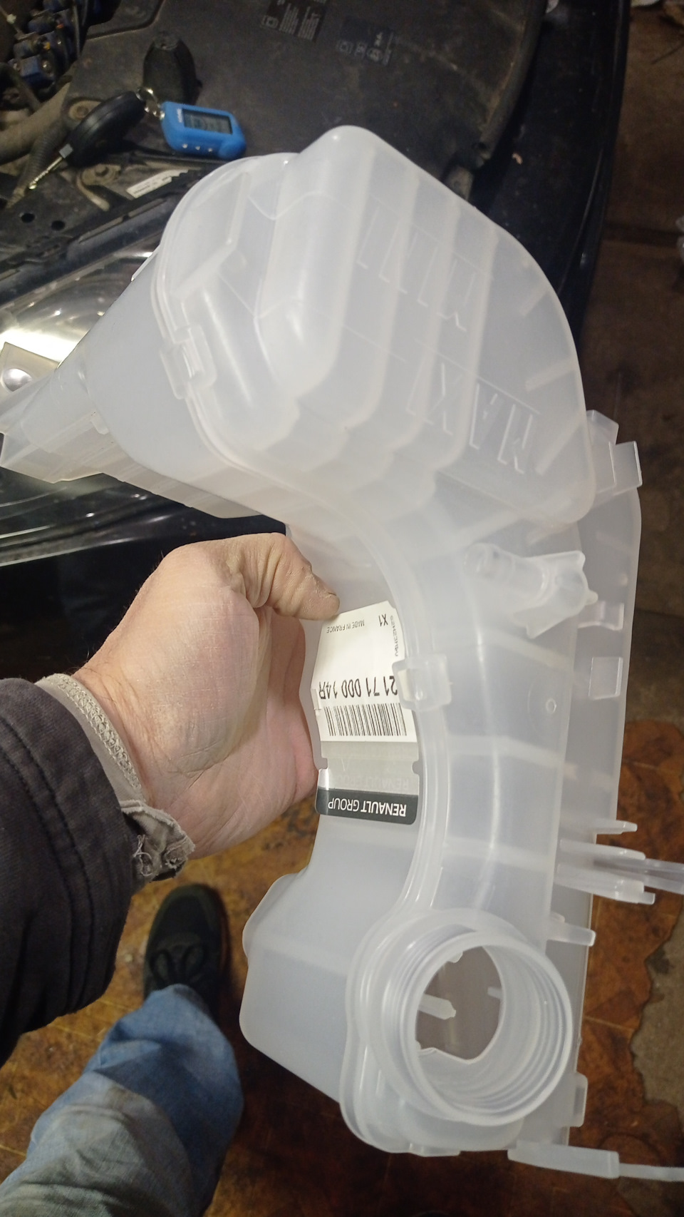 217100014R Бачок расширительный RENAULT | Запчасти на DRIVE2