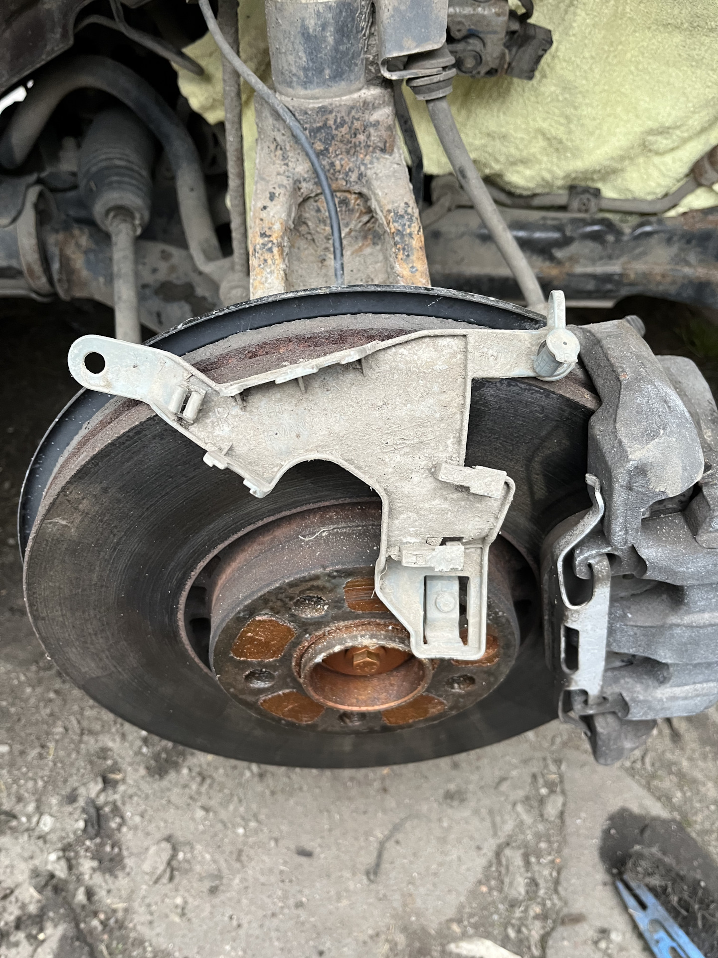 Доп. защита от грязи — Volvo XC60 (1G), 2,4 л, 2014 года | своими ...