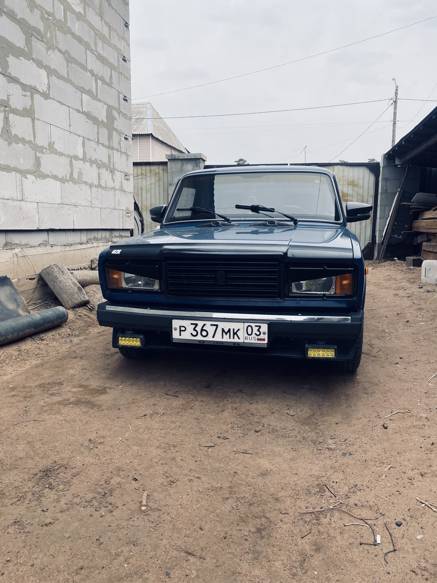 А мы не успокаиваемся. Снова злые реснички😎 — Lada 210740, 1,6 л, 2008 ...