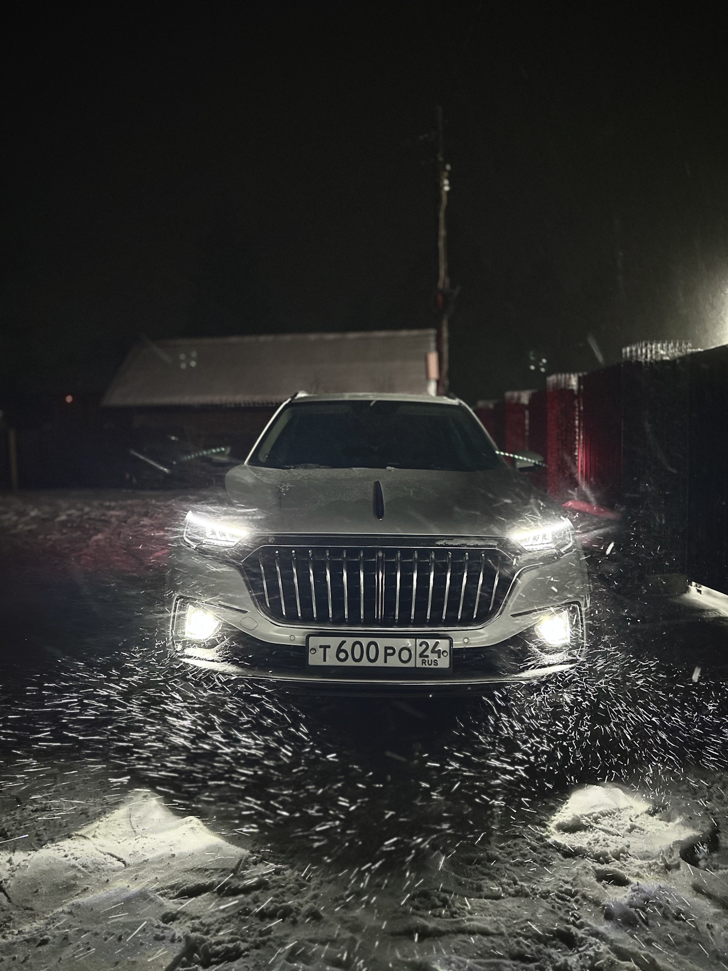 31. Замена предохранителя прикуривателя Hongqi HS5 — Hongqi HS5, 2 л, 2021 года | расходники ...