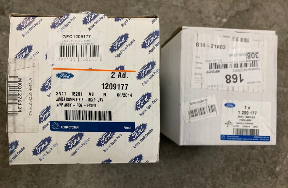 Замена ПТФ — Ford Focus Hatchback III, 2 л, 2011 года | электроника ...