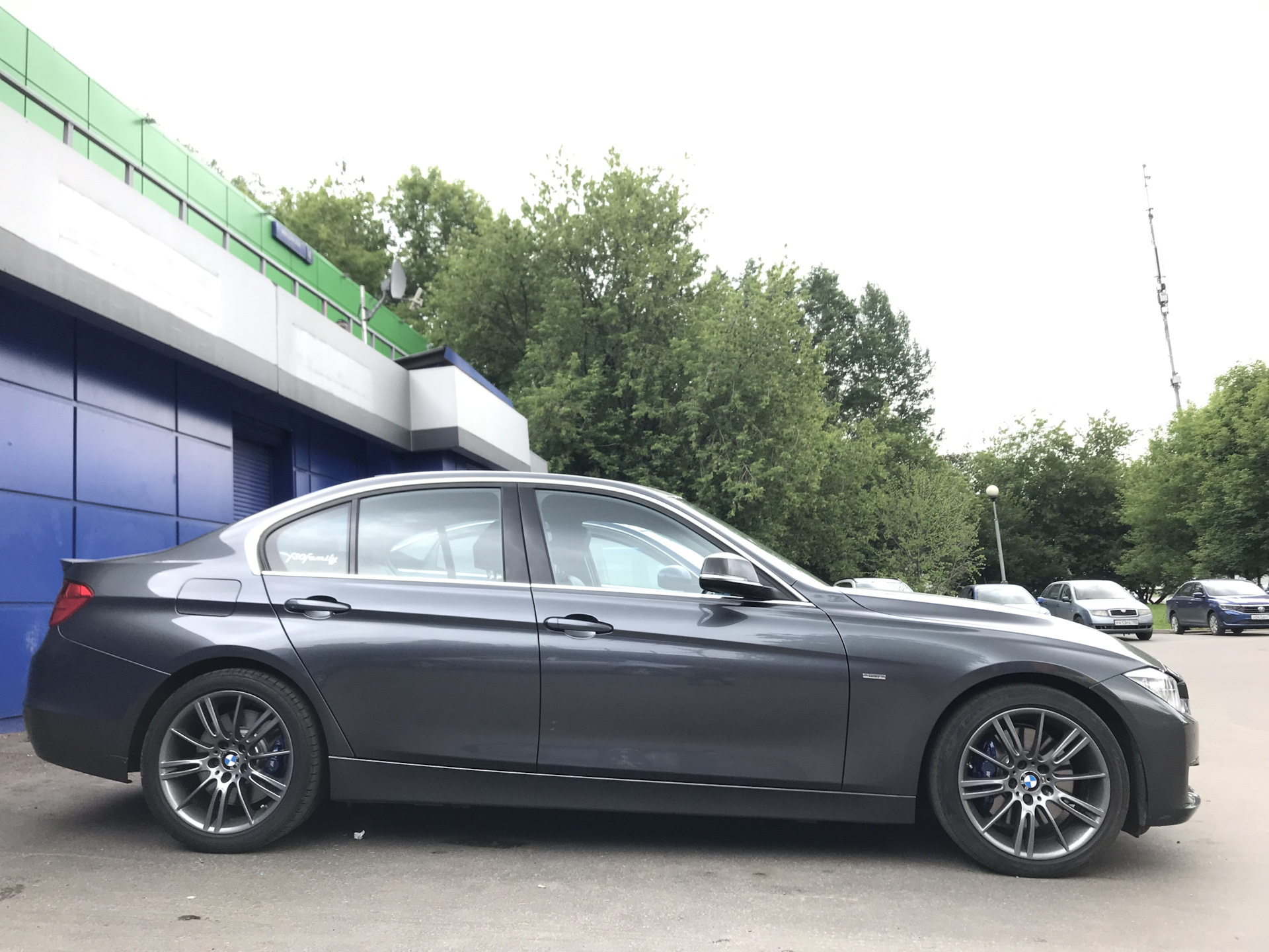 Установка M Sport тормозов — BMW 3 series (F30), 2 л, 2012 года ...