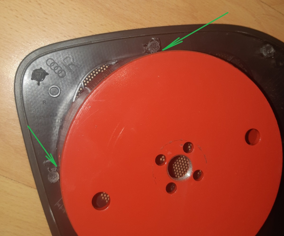 Перетяжка задних дверей в алькантару и внедрение решеток (грилей) Bang ...