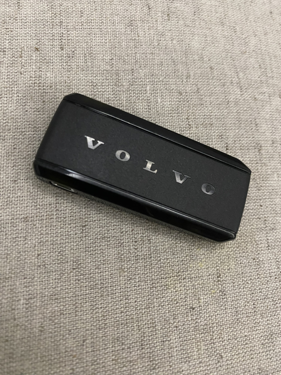Volvo sport key tag — Volvo V60 (2G), 2 л, 2019 года | своими руками ...