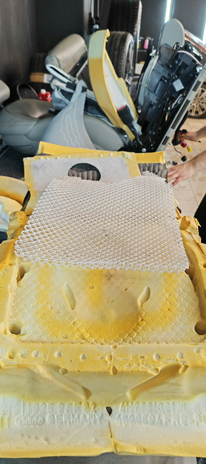 Улучшить макси сиденья а8 или может не надо? — Audi A8 (D4), 4,1 л ...