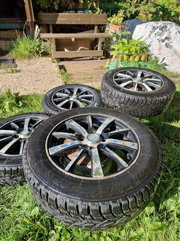 Шины зимние шипованные Dunlop 185/65 R15, литые диски NITRO N20 R15 ...