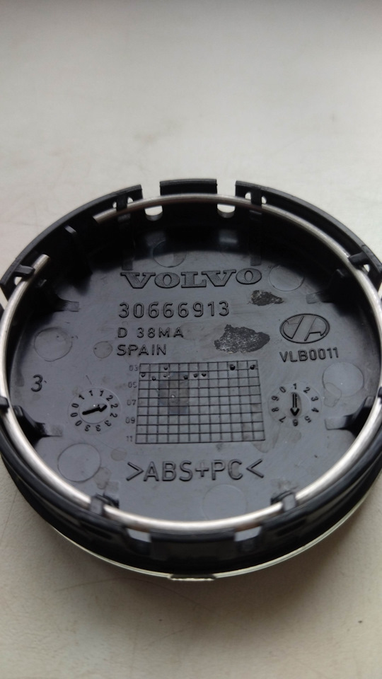 31373763 Колпак на литой диск Volvo | Запчасти на DRIVE2