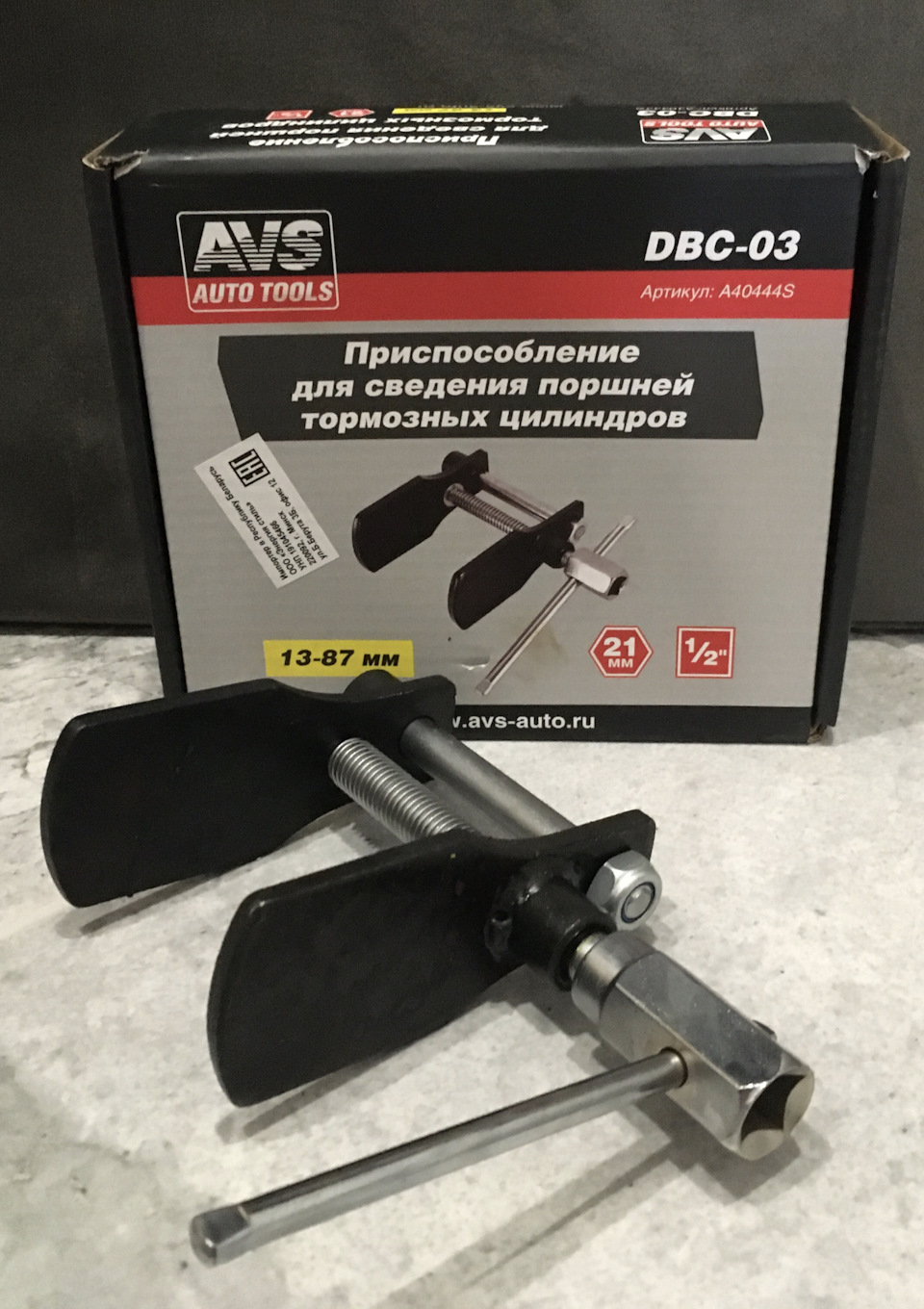 Инструмент для замены масла и колодок — Mercedes-Benz CLS (W219), 5 л, 2004 года | плановое ТО ...