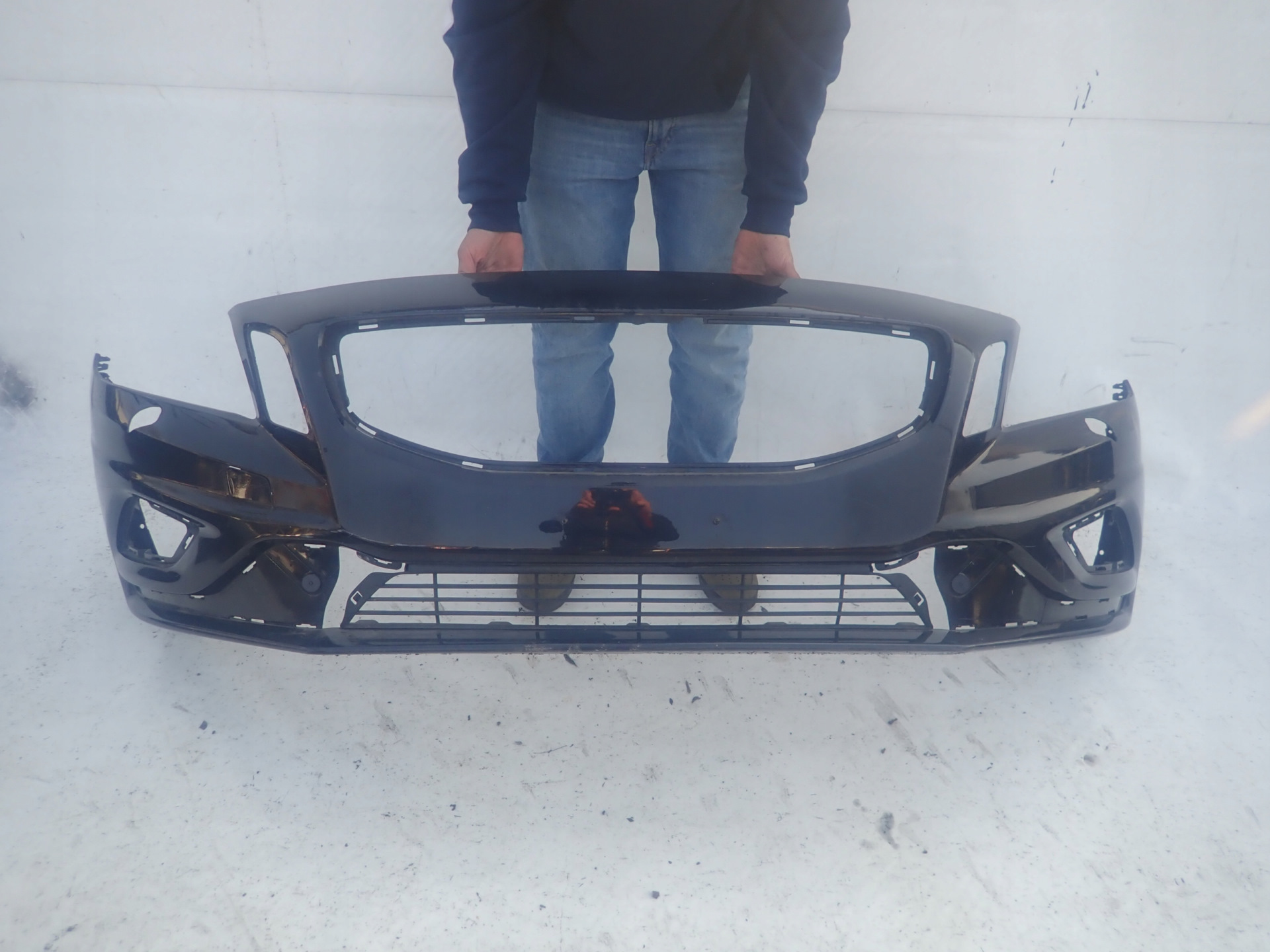 Передний бампер R-Design — Volvo S60 (2G), 2 л, 2012 года | стайлинг ...