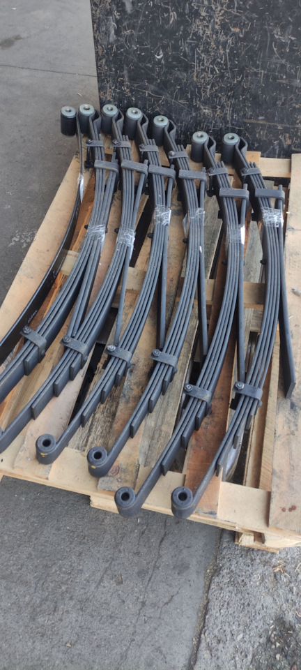 Рессоры новые на Toyota Hilux (7G), Mitsubishi L200 (3G), Mitsubishi ...