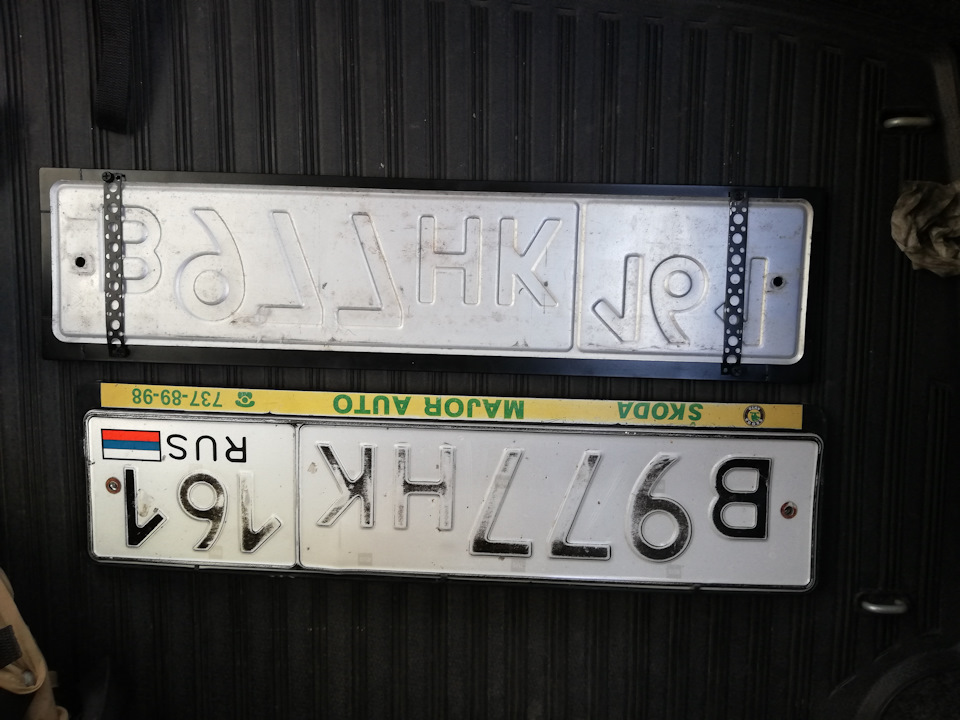 Широкие рамки на гос номера 🚓 — Skoda Octavia A5 Mk2, 1,6 л, 2008 года ...
