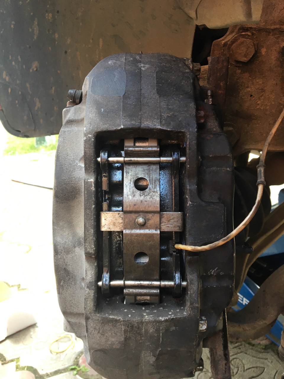 SOS — Suzuki Grand Vitara (2G), 2 л, 2007 года | поломка | DRIVE2