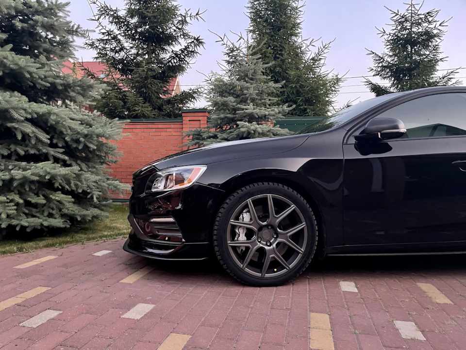 Carbon fiber aero pack за 400.000рублей! — Volvo V60 (1G), 2 л, 2017 ...