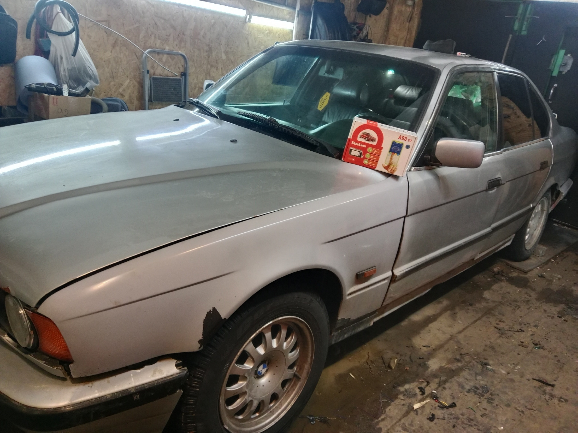 Установил сигнализацию StarLiine A93 с gsm на bmw e34 — BMW 5 series (E34), 2 л, 1995 года ...