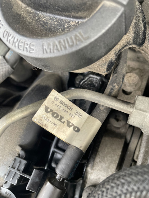 31321198 Трубка обратки форсунки Volvo | Запчасти на DRIVE2