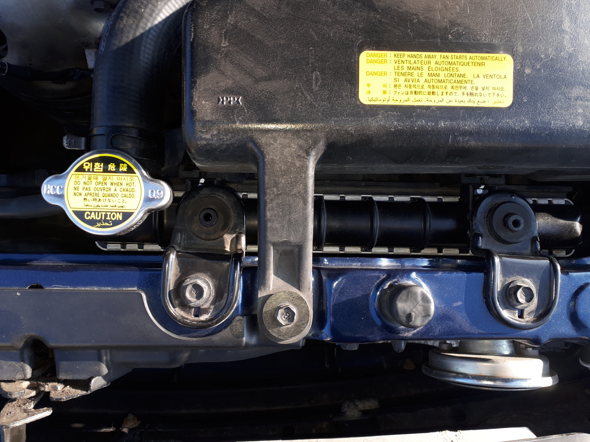 Замена антифриза, радиатора, термостата и патрубков… — Hyundai Accent ...