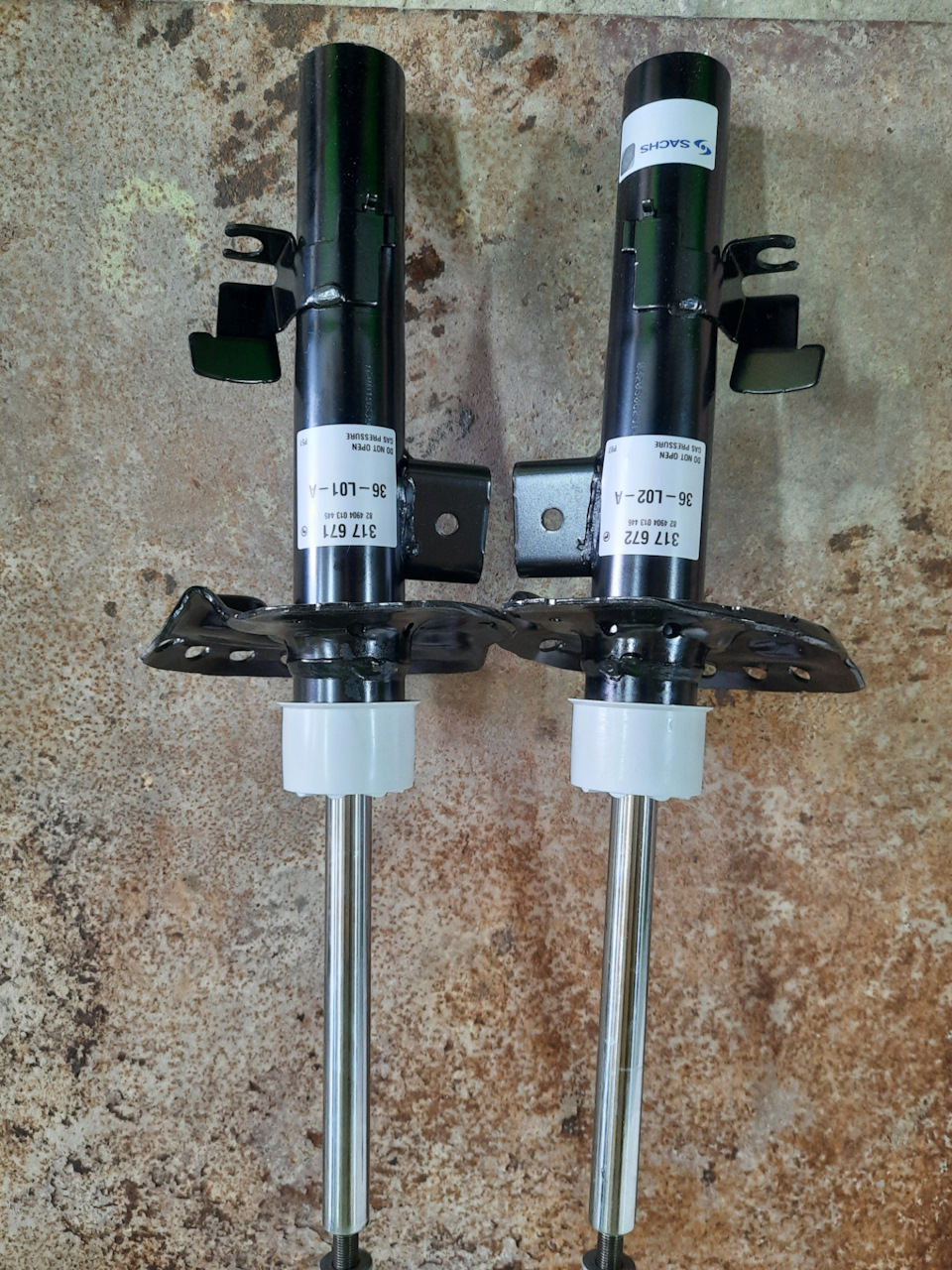 317671 Амортизатор (слева) для VOLVO SACHS | Запчасти на DRIVE2