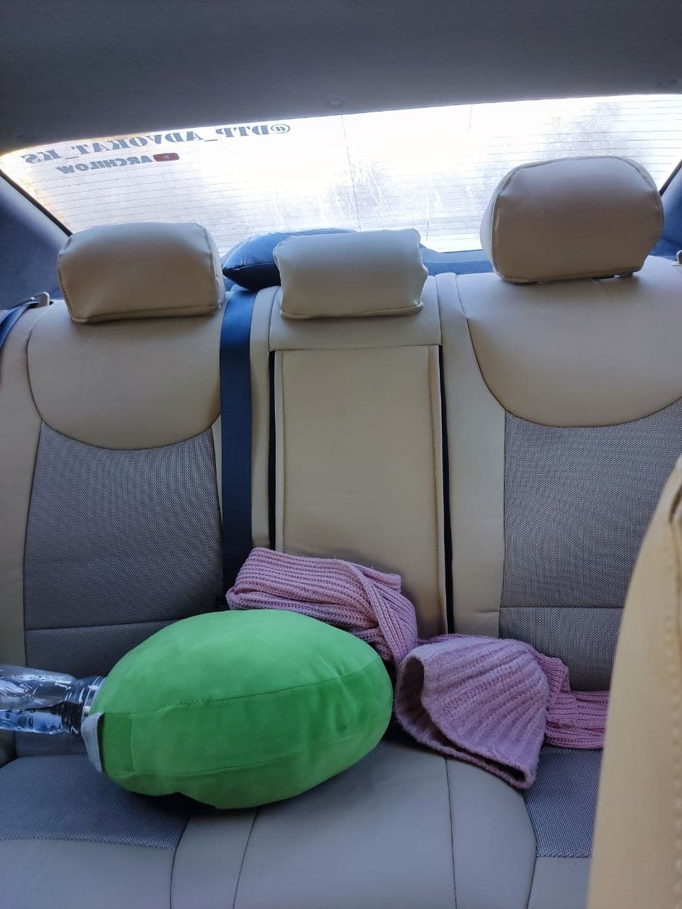 Чехлы из эко-кожи — Hyundai Elantra (5G), 1,8 л, 2015 года | аксессуары ...