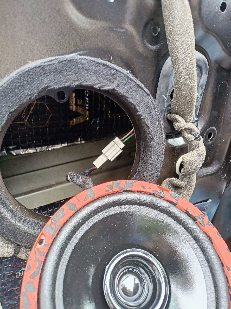 Установка фронт DL Audio Gryphon Lite 165 v.2 + тыл Ural (Урал) Молот АС-М165 — Renault Fluence ...