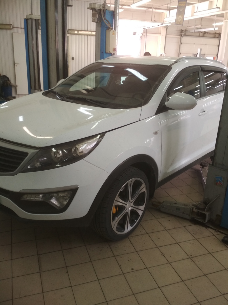 Диагностика подвески — KIA Sportage (3G), 2 л, 2012 года | визит на сервис | DRIVE2