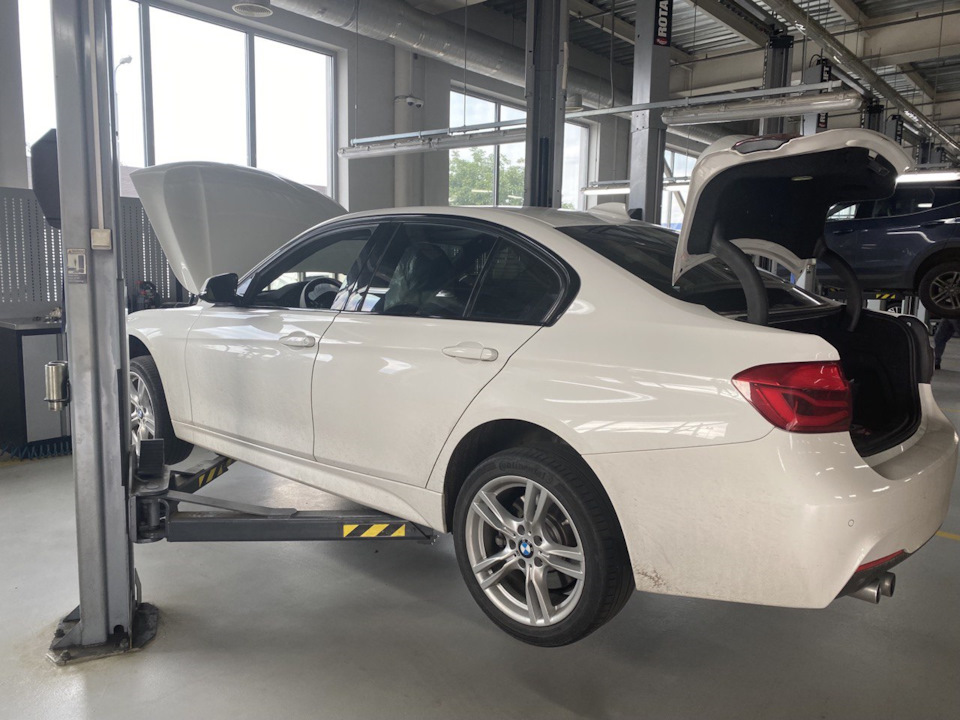 Первое ТО в моих руках — BMW 3 series (F30), 2 л, 2017 года | плановое ТО | DRIVE2