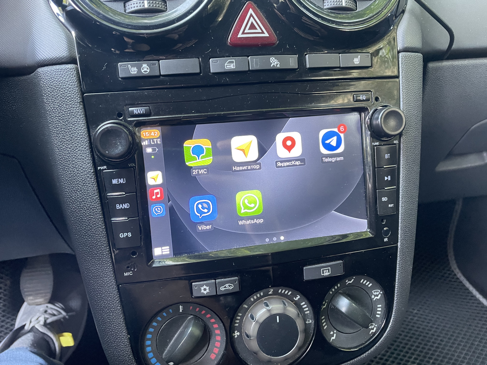 CarPlay и android auto — Opel Corsa D, 1,2 л, 2007 года | другое | DRIVE2