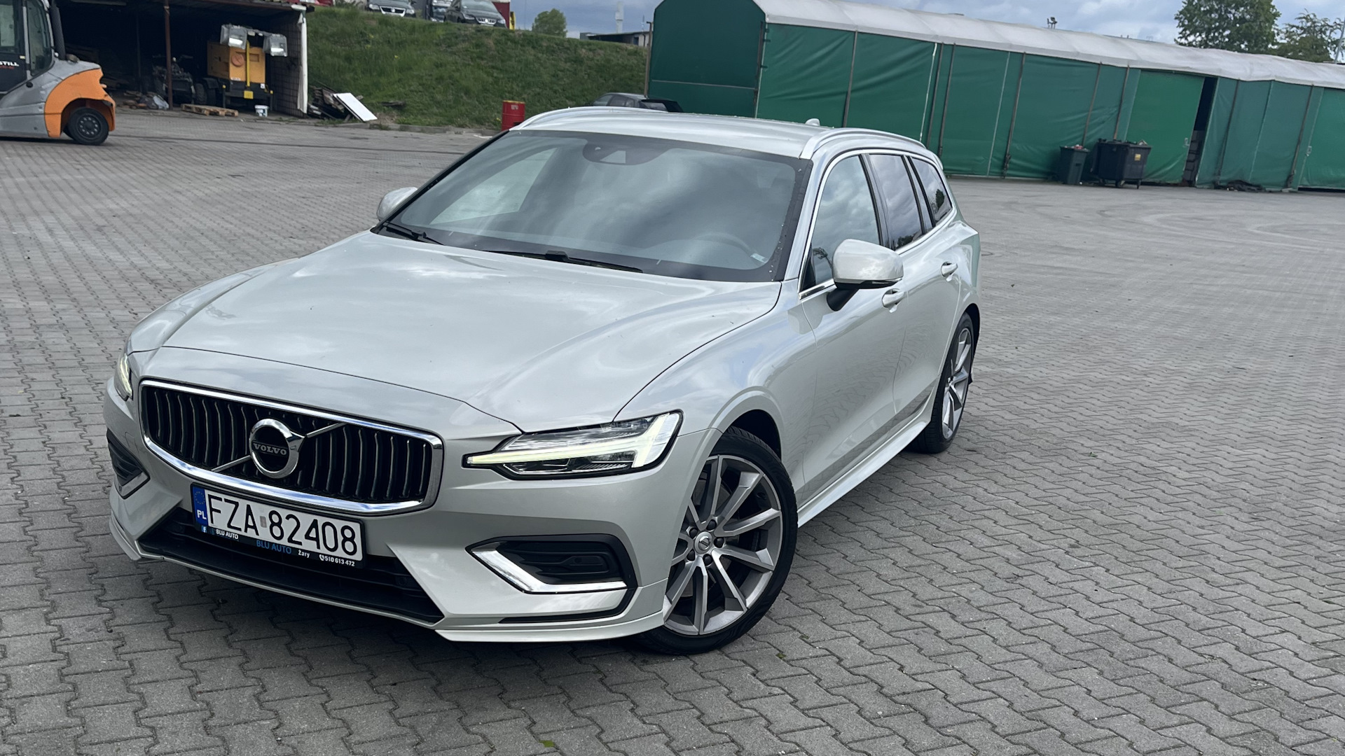Volvo V60 (2G) 2.0 бензиновый 2019 | T5 Polestar Engineered на DRIVE2