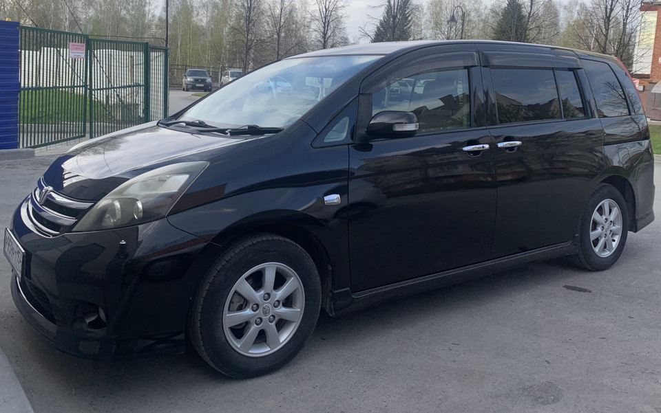 Не надо торчать — Toyota Isis, 1,8 л, 2010 года | своими руками | DRIVE2