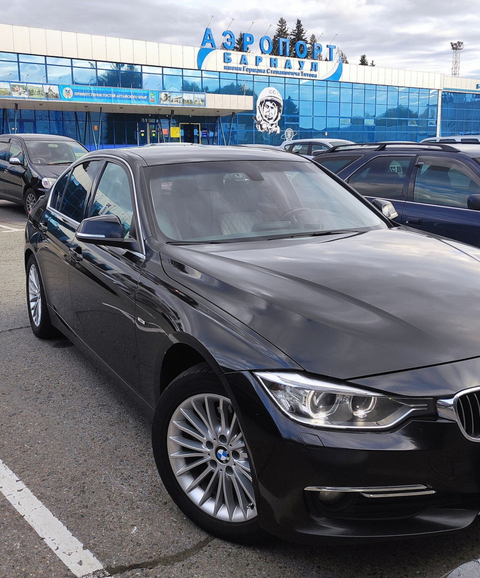 Замена резинок пайпов и впуска — BMW 3 series (F30), 2 л, 2012 года ...