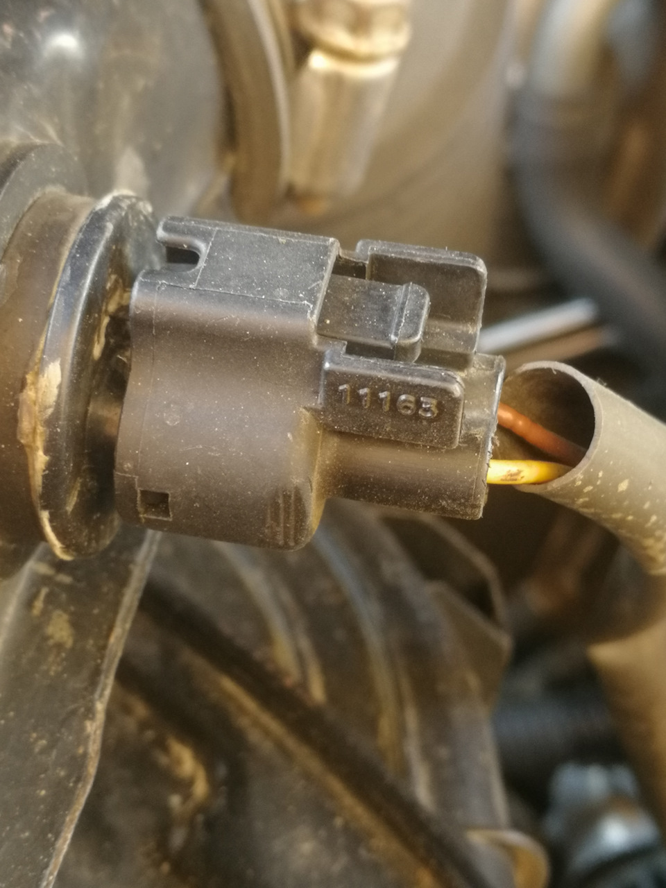 Чтобы коврики не ёрзали. — Lexus IS II, 2,5 л, 2008 года | аксессуары ...