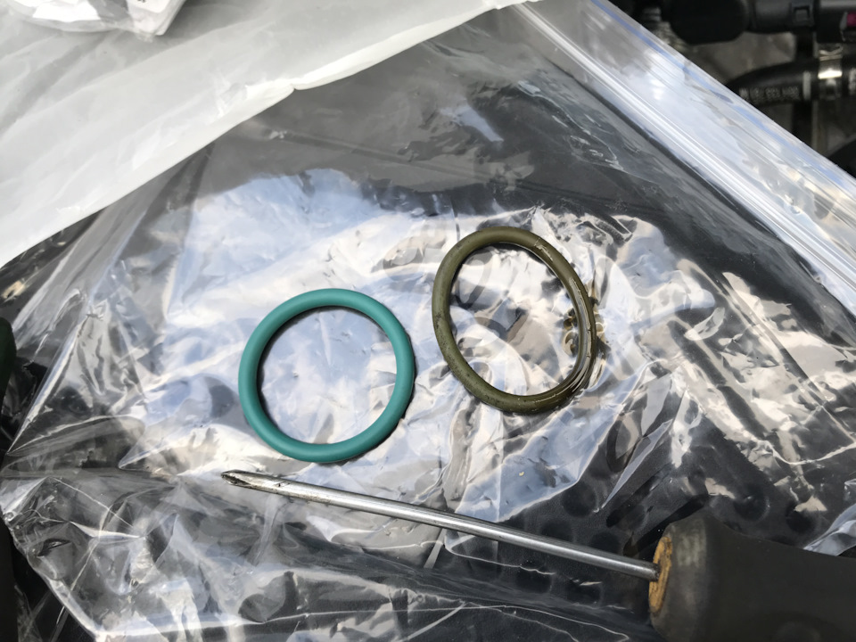 Замена резинок — Audi A4 (B8), 1,8 л, 2008 года | своими руками | DRIVE2