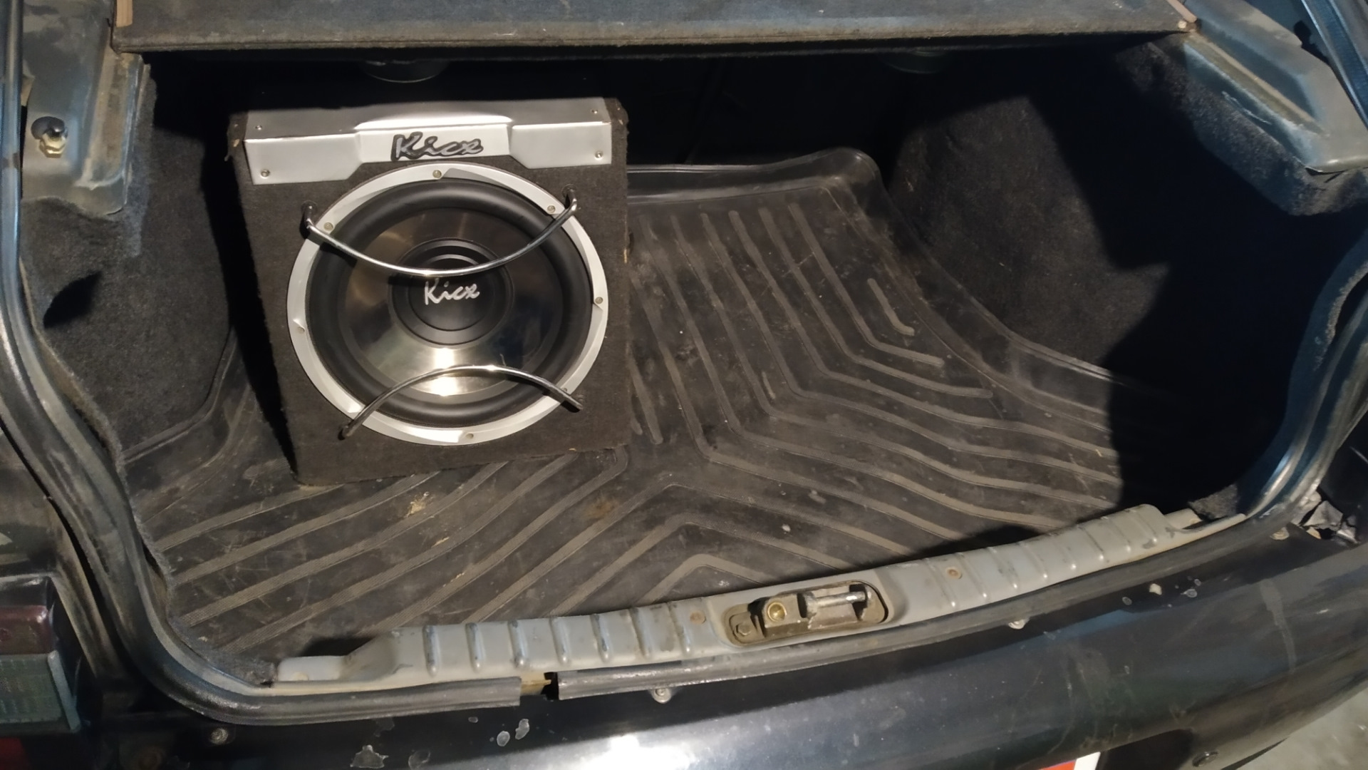 Сабвуфер Kicx iq300 — Lada 21124, 1,6 л, 2005 года | автозвук | DRIVE2