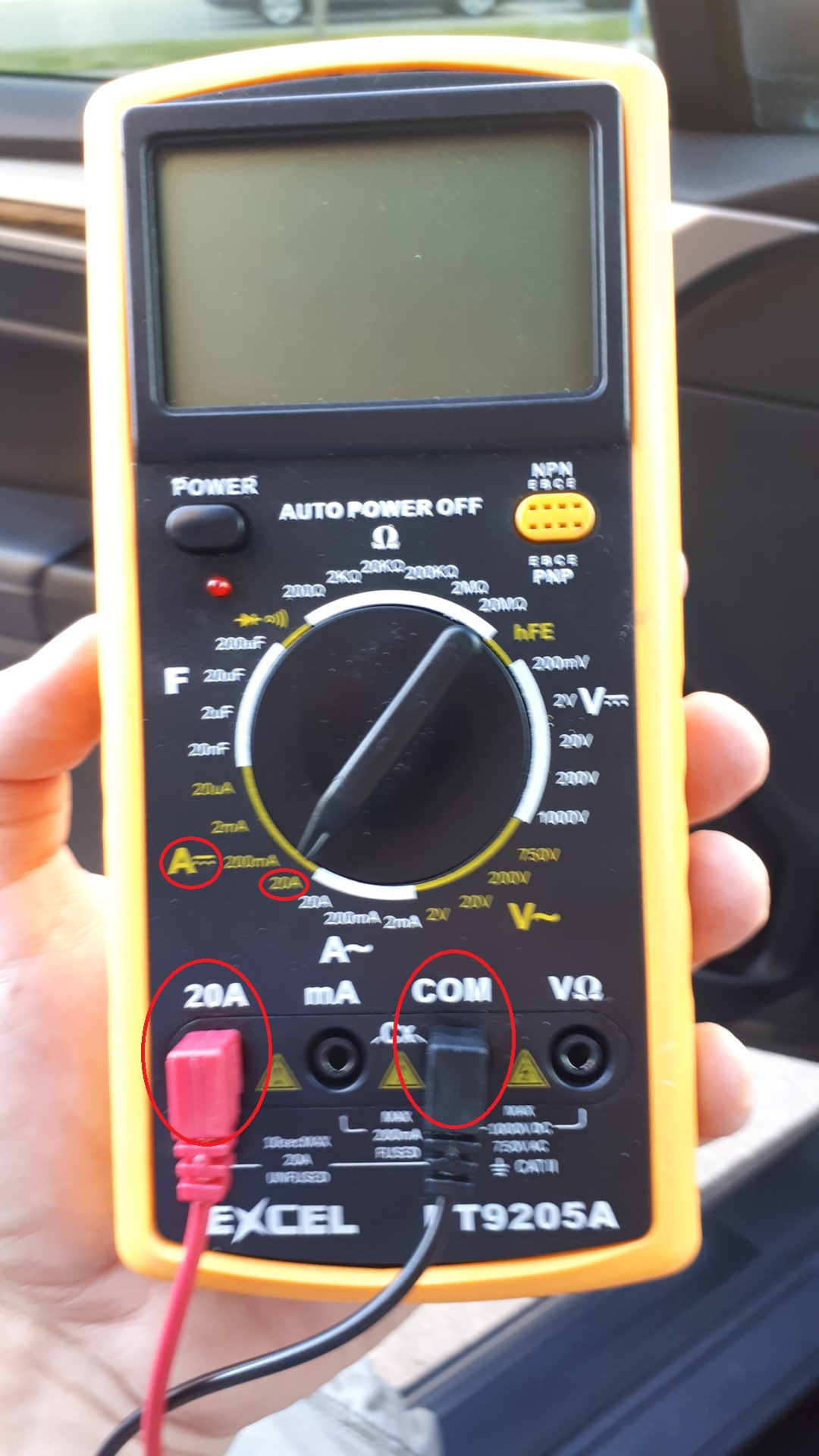 47.Ford Fusion (America) SE 1,5T EcoBoost: Ошибка акумулятора U3003:68 ...