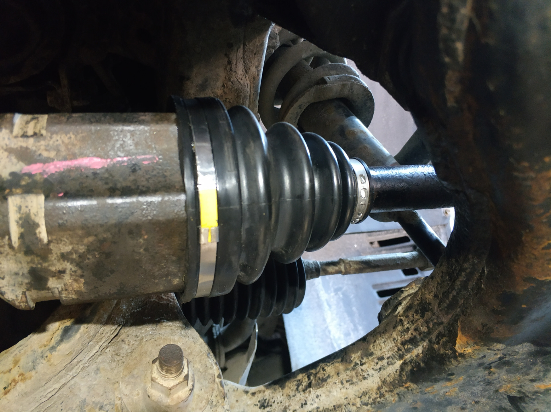 Замена пыльника — Toyota Land Cruiser Prado 120-series, 4 л, 2007 года ...