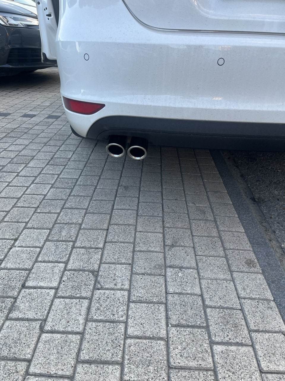 OEM насадки на выхлопную трубу — Volkswagen Jetta VI, 1,4 л, 2014 года ...