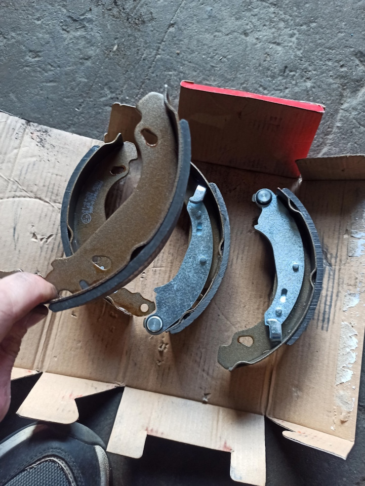 S68524 Колодка барабанного тормоза brembo | Запчасти на DRIVE2
