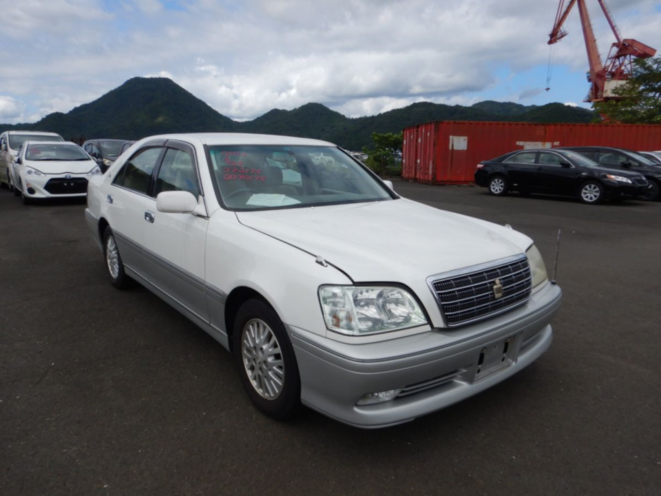 Toyota Crown JZS175 Royal Saloon, ожидаем во Владивостоке 17.10.20 ...