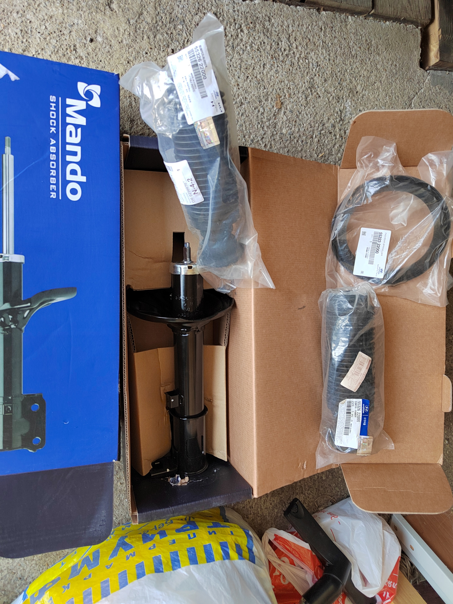 Замена задних стоек и опять MANDO — Hyundai Accent (2G), 1,5 л, 2008 ...