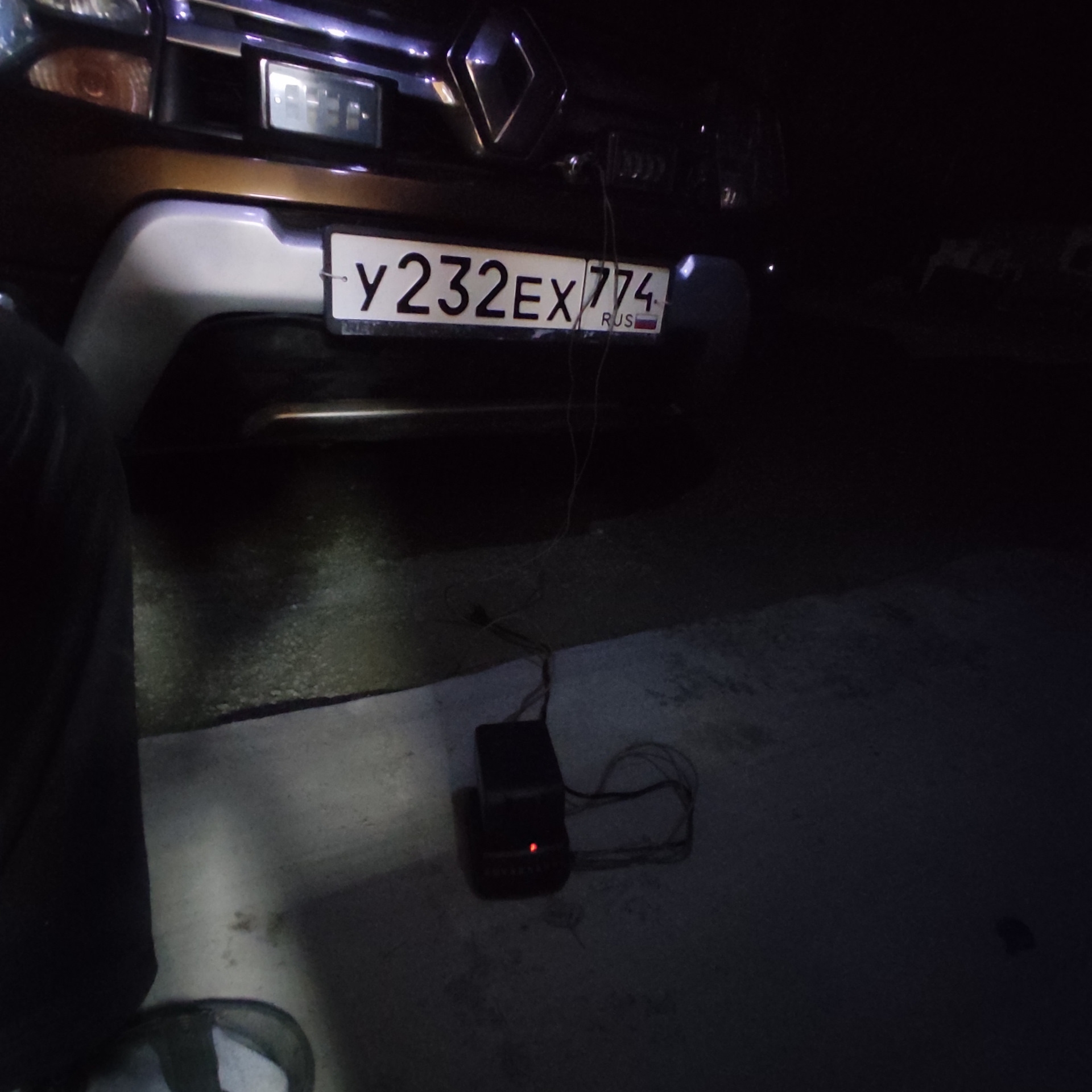 Автомобильный пауэр банк из гайковерта — Renault Duster (1G), 1,5 л ...