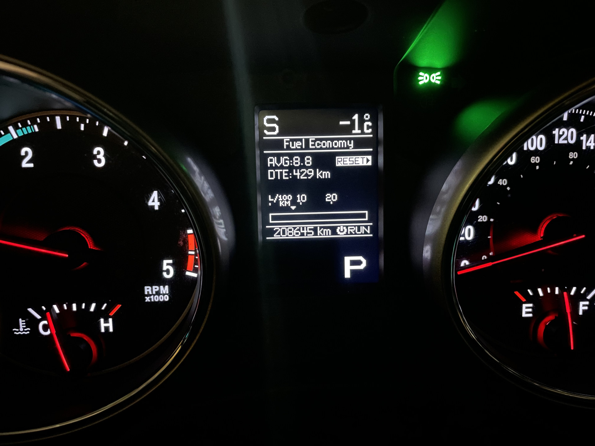 Плановая замена масла с фильтрами и колодок — Jeep Grand Cherokee (WK2 ...